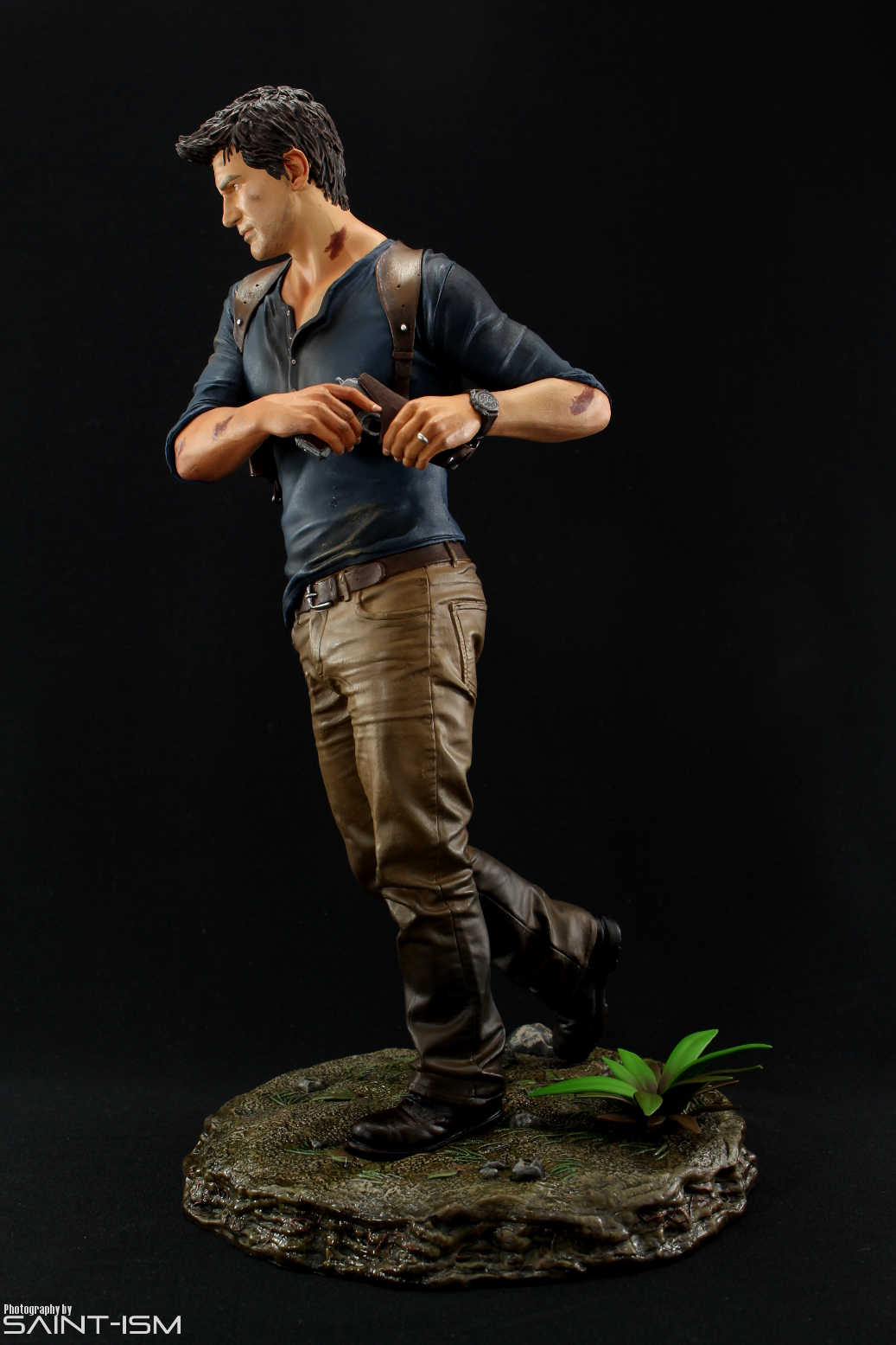 Nathan Drake – Uncharted 4 Collector’s Edition | Saint-ism – Gaming ...